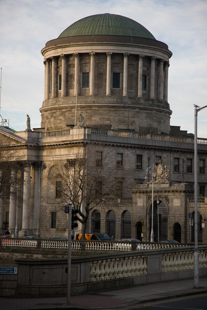 The De-Facto Same Sex Family & Irish Law – Liam Thornton